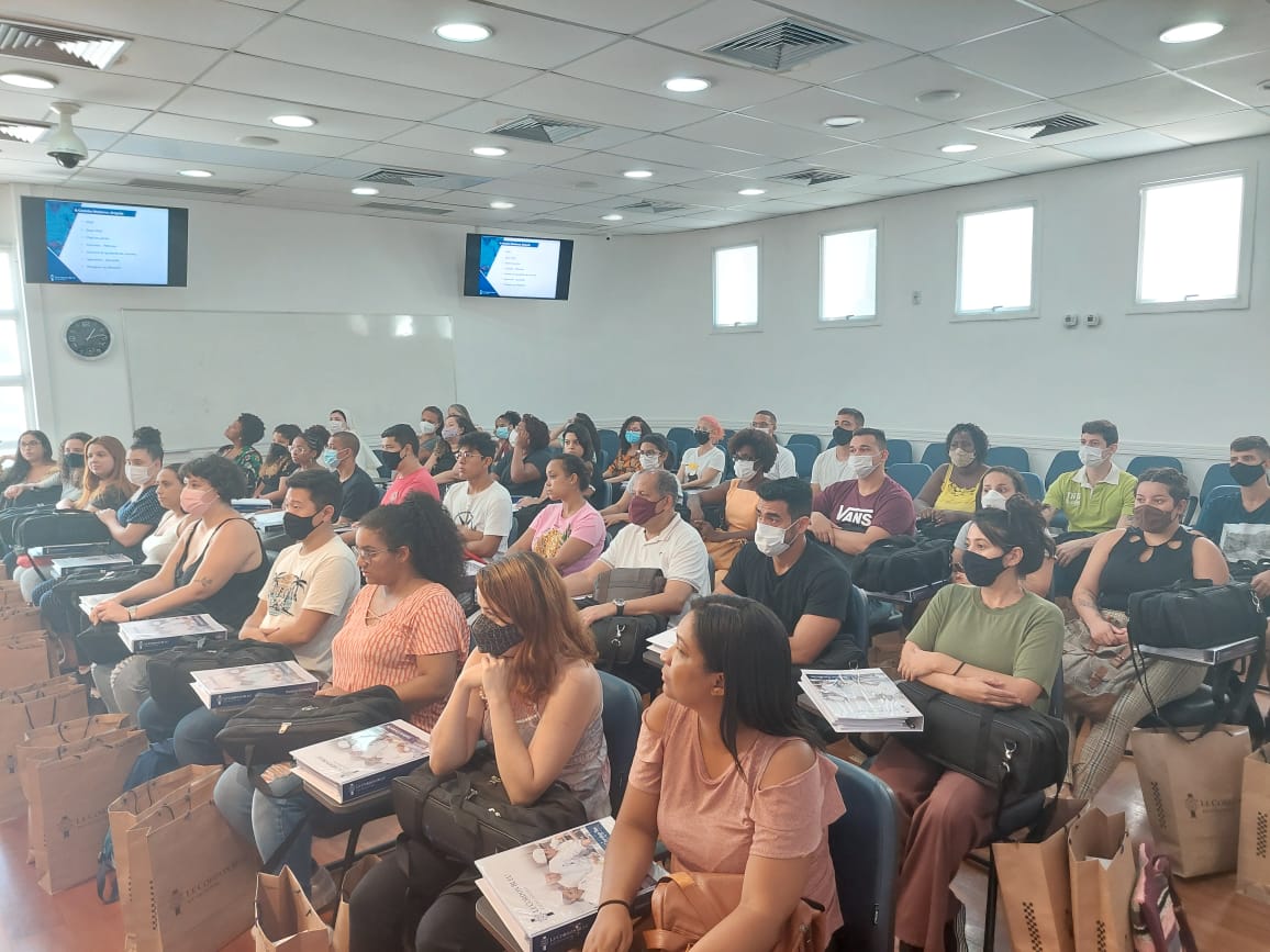 Faetec e Le Cordon Bleu recepcionam os novos alunos do curso CordonTec ... Faetec e Le Cordon Bleu recepcionam os novos alunos do curso CordonTec ...